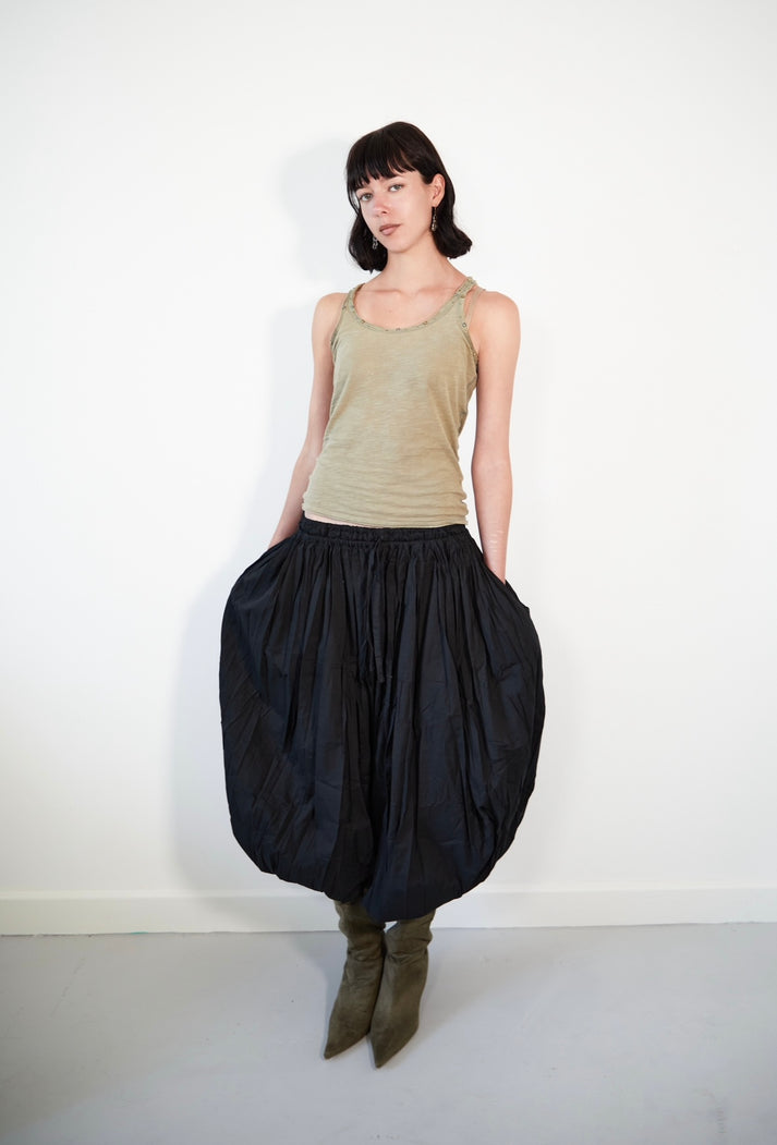 Black Oshi Trousers – ARODAZI LTD